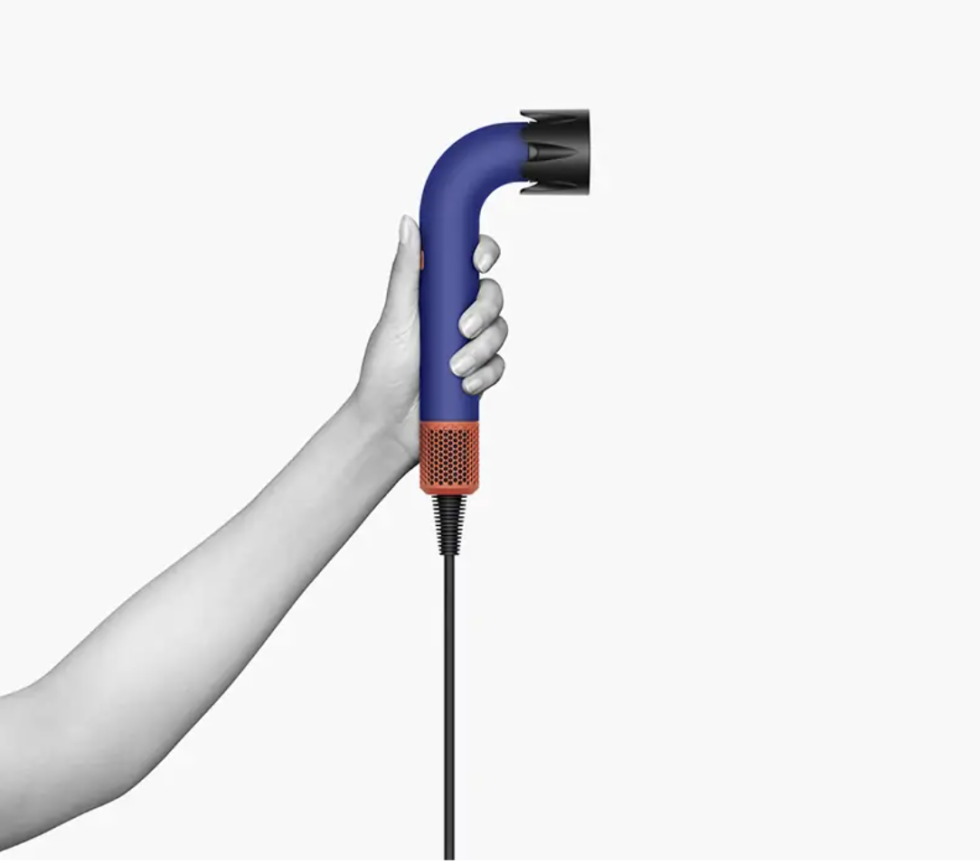 Supersonic r Professional hairdryer is unveiled- Creative HEAD